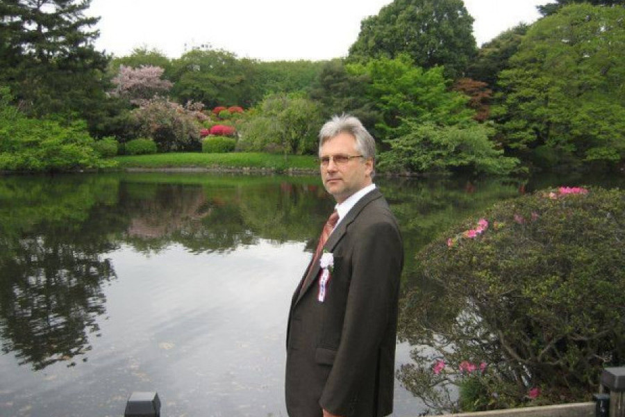 Helgi Sharp - АНАЛИЗ ВНЕШНЕЙ ПОЛИТИКИ УКРАИНЫ